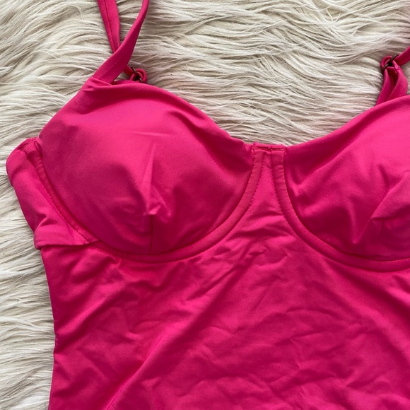 Andie | Swim | Andie Swim Neon Pink Hibiscus Underwire Bra Bust Bermuda ...